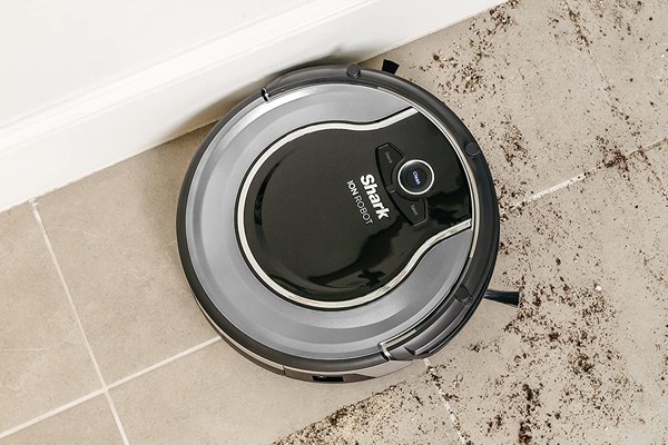 5 Best Shark Robotic Vacuums - July 2023 - BestReviews